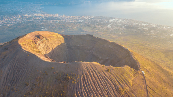 Geography: Mount Vesuvius: Level 1 activity for kids | PrimaryLeap.co.uk